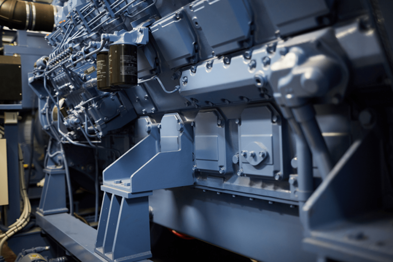 Greening UPS and Generator Backup Power Solutions | Server Room ...