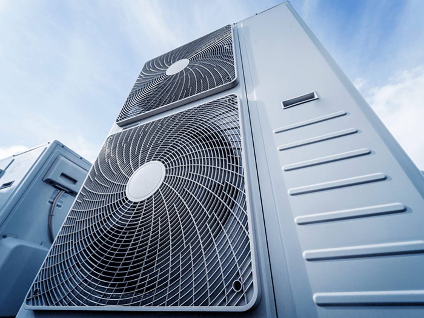 How to Maximize Energy Efficiency in Your Server Room or Data Centre ...